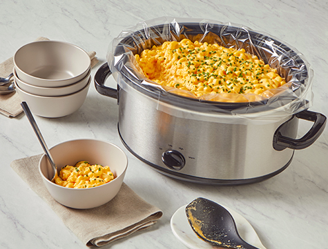 Easy Cheezy Gooey Slow Cooker Mac and Cheese | Reynolds Brands